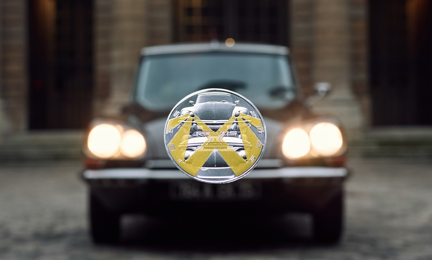 CELEBRAZIONI – Una moneta per i 70 anni della Citroën DS - Autologia